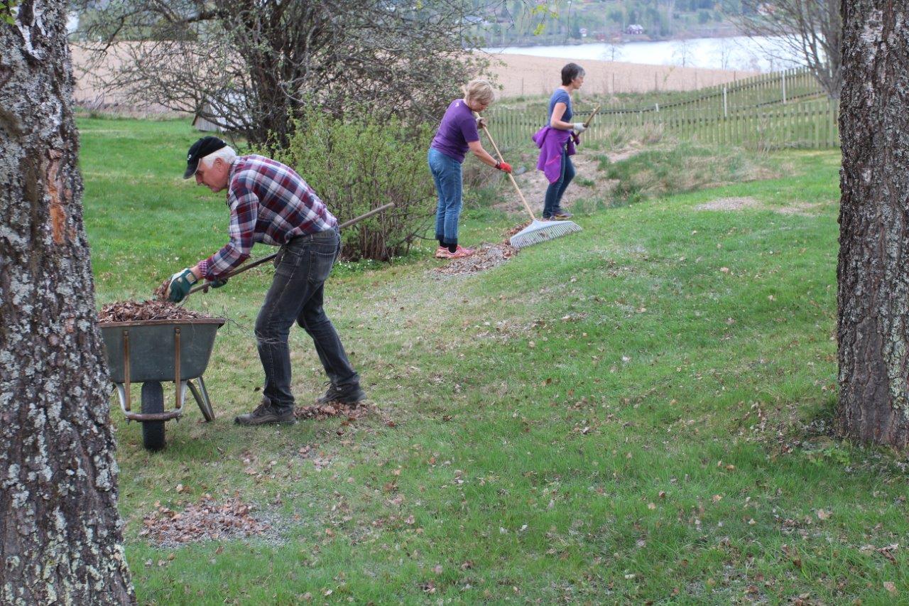 Dugnad med få deltakere – Velkommen til Vestmarka!